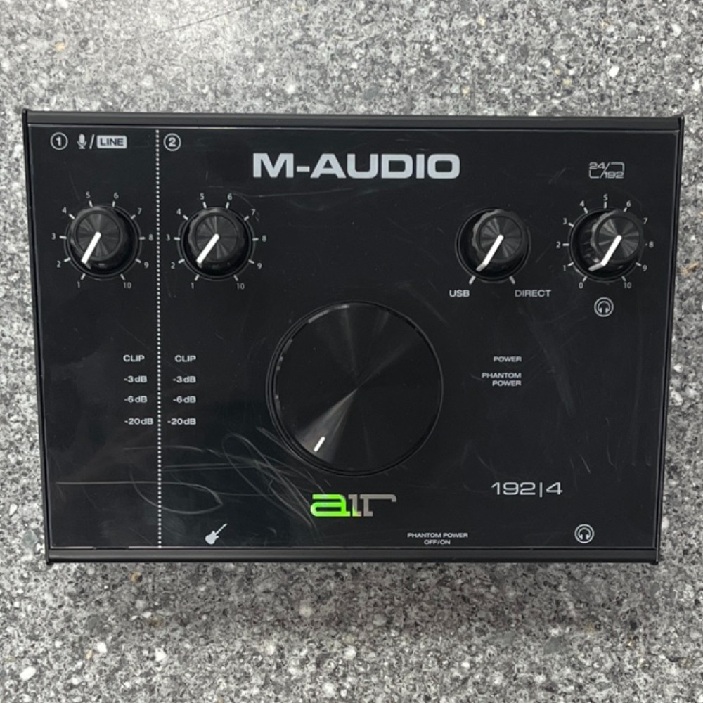 Pre-owned M-AUDIO INTERFACE AND MIC - Own4Less